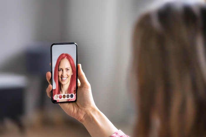 Mobile Augmented Reality: Expanding the Power of the Smartphone - AlgoFace